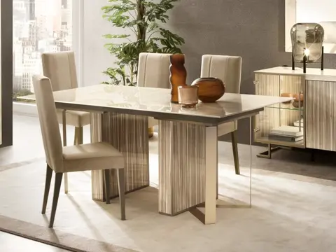 LUCE LIGHT TABLE | Salone del Mobile