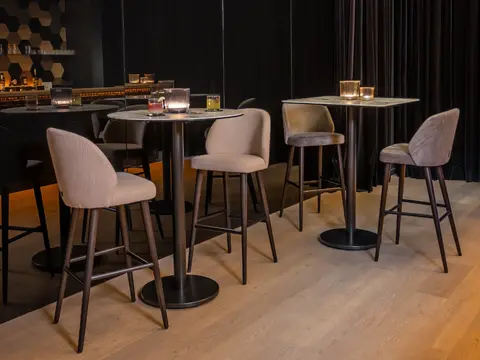 BARI bar table | Salone del Mobile