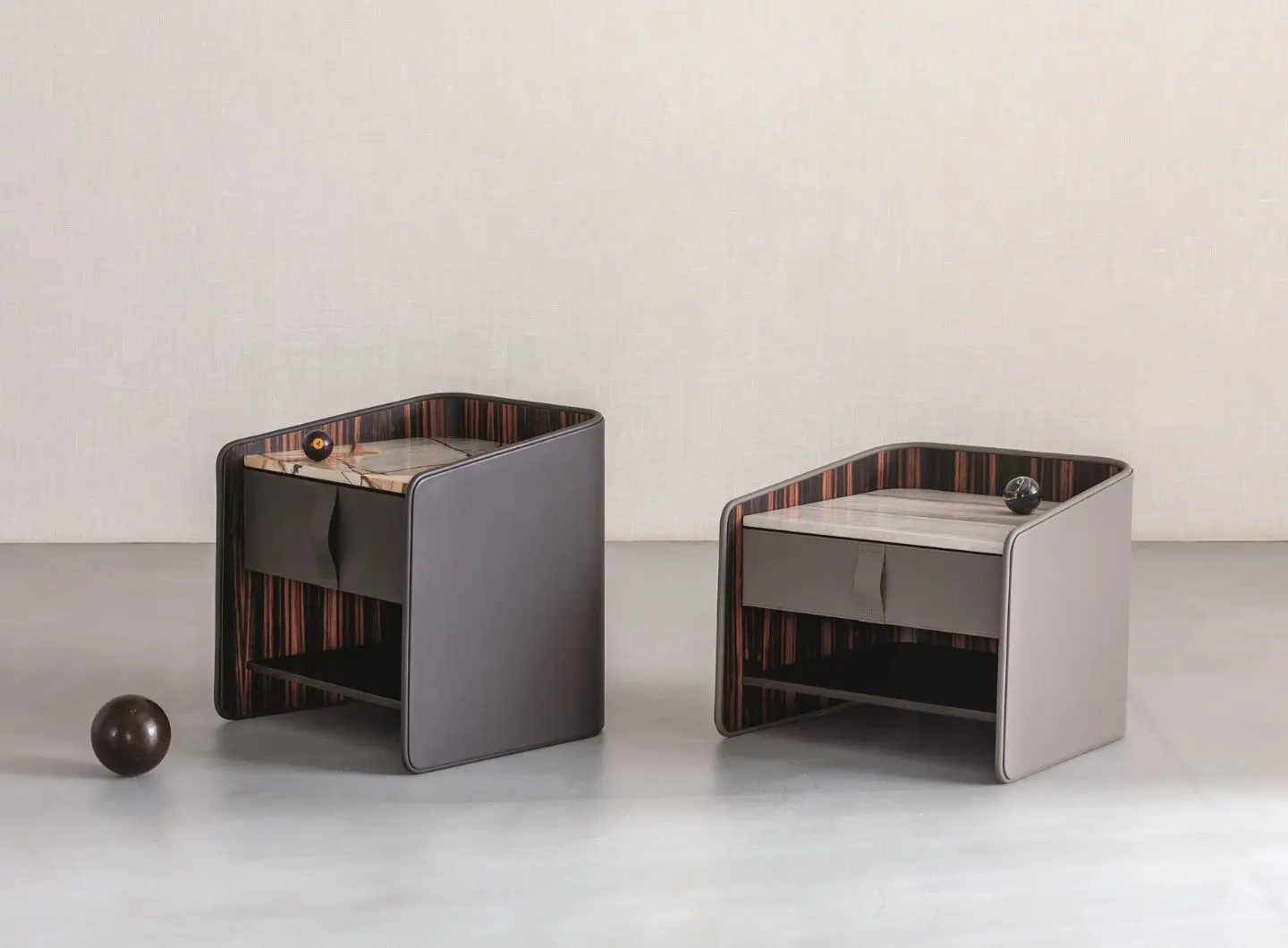 Armadi e contenitori Gentleman Flou spa | Salone del Mobile