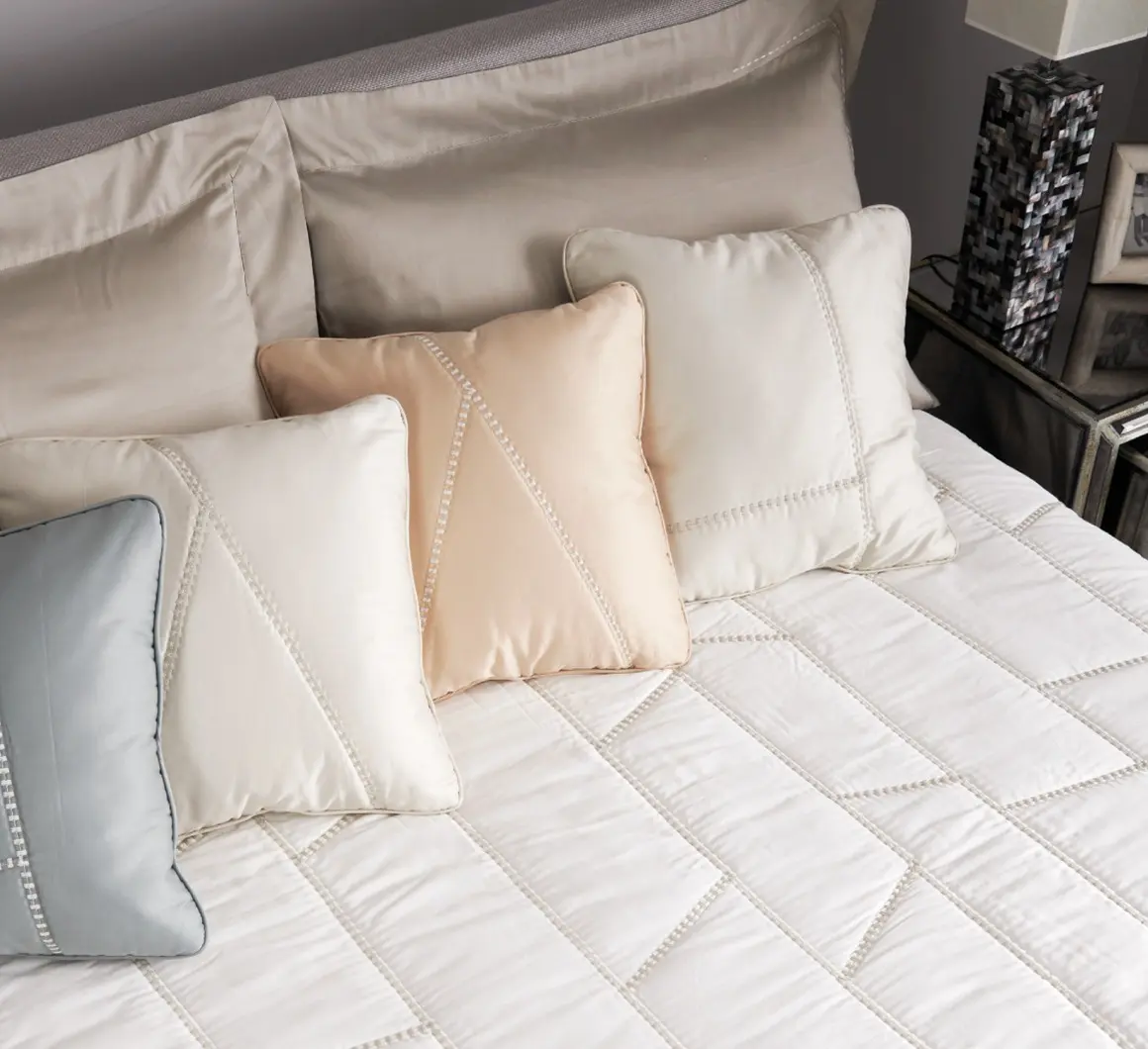 Mastro Raphael | Salone del Mobile