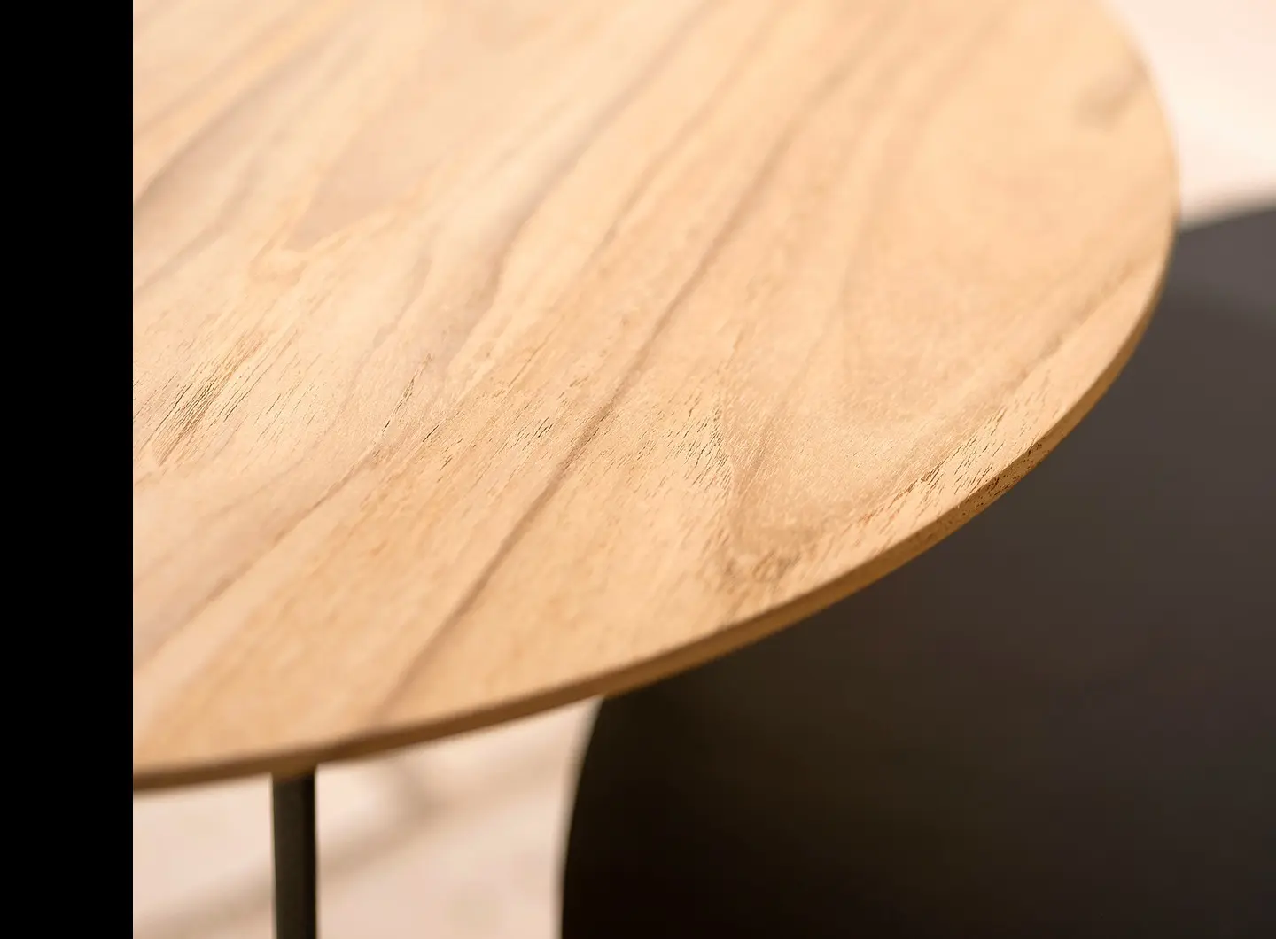 Tavoli e tavolini ZEFIRO Roda | Salone del Mobile